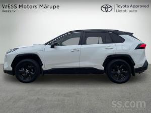Balts Toyota RAV4 2019 Rīga, ar dzinēja tilpumu 2.50 L un nobraukumu 68 tūkst. km par 28990 €, foto 4 vietnē AUTOMOTO.COM.LV