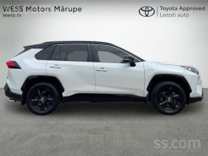 Balts Toyota RAV4 2019 Rīga, ar dzinēja tilpumu 2.50 L un nobraukumu 68 tūkst. km par 28990 €, foto 17 vietnē AUTOMOTO.COM.LV