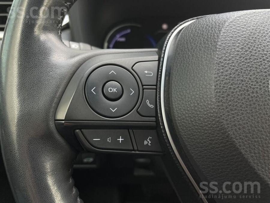 Balts Toyota RAV4 2019 Rīga, ar dzinēja tilpumu 2.50 L un nobraukumu 68 tūkst. km par 28990 €, foto 22 vietnē AUTOMOTO.COM.LV