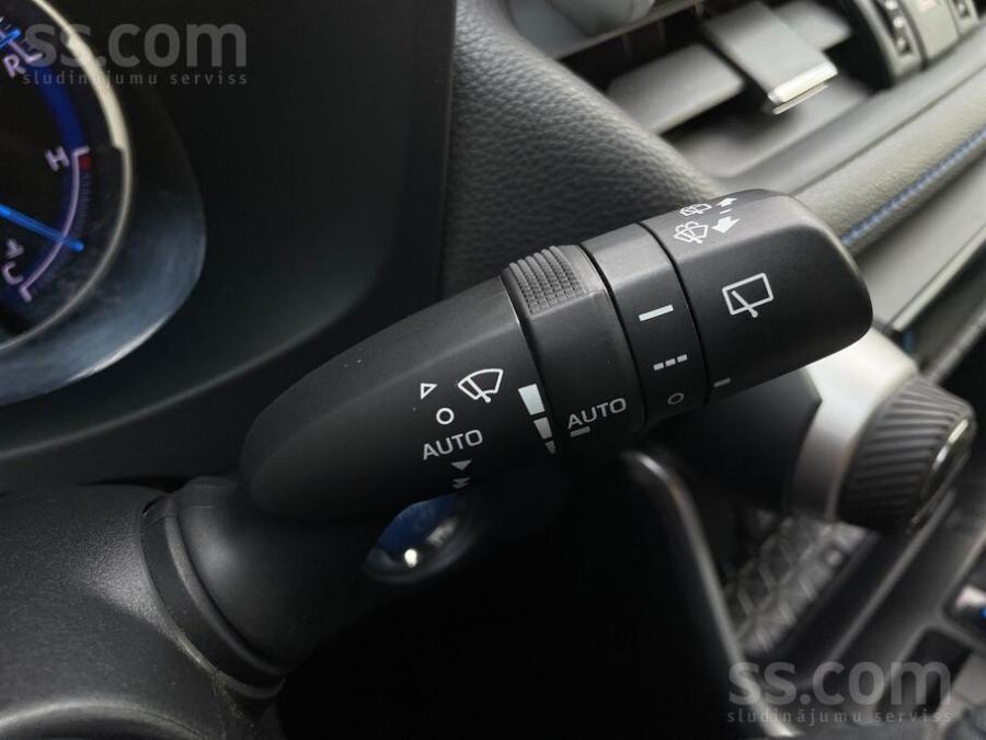 Balts Toyota RAV4 2019 Rīga, ar dzinēja tilpumu 2.50 L un nobraukumu 68 tūkst. km par 28990 €, foto 25 vietnē AUTOMOTO.COM.LV