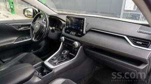 Balts Toyota RAV4 2019 Rīga, ar dzinēja tilpumu 2.00 L un nobraukumu 219 tūkst. km par 17490 €, foto 11 vietnē AUTOMOTO.COM.LV