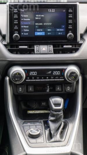 Balts Toyota RAV4 2019 Rīga, ar dzinēja tilpumu 2.00 L un nobraukumu 219 tūkst. km par 17490 €, foto 13 vietnē AUTOMOTO.COM.LV