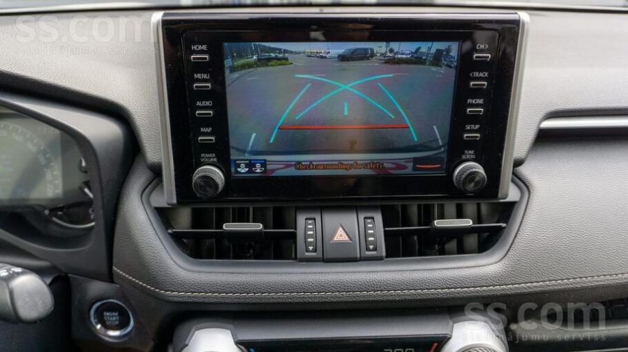 Balts Toyota RAV4 2019 Rīga, ar dzinēja tilpumu 2.00 L un nobraukumu 219 tūkst. km par 17490 €, foto 18 vietnē AUTOMOTO.COM.LV
