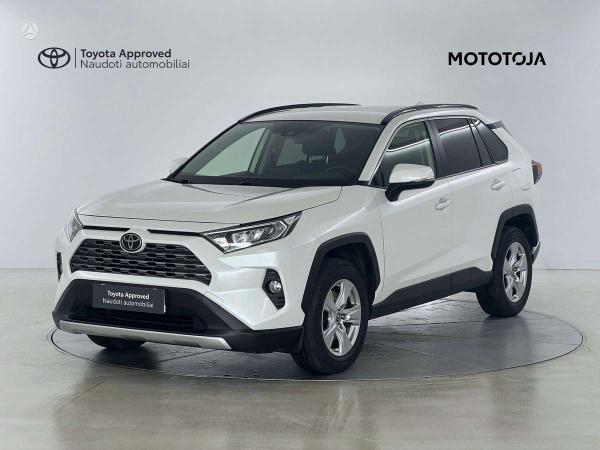 Белый Тойота РАВ 4 2019 в Вильнюс, объемом двигателя 1.99 л и пробегом 98 тыс. км за 22900 €, фото 1 на AUTOMOTO.COM.LV