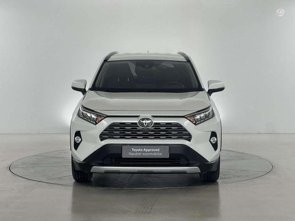 Белый Тойота РАВ 4 2019 в Вильнюс, объемом двигателя 1.99 л и пробегом 98 тыс. км за 22900 €, фото 5 на AUTOMOTO.COM.LV