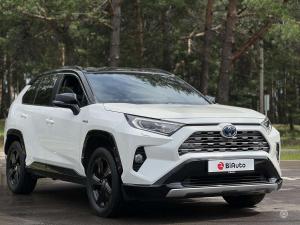 Balts Toyota RAV4 2019 Utena, ar dzinēja tilpumu 2.49 L un nobraukumu 178 tūkst. km par 23900 €, foto  vietnē AUTOMOTO.COM.LV