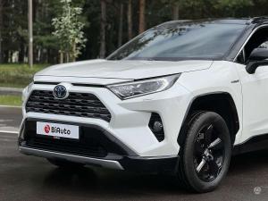 Balts Toyota RAV4 2019 Utena, ar dzinēja tilpumu 2.49 L un nobraukumu 178 tūkst. km par 23900 €, foto 14 vietnē AUTOMOTO.COM.LV
