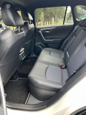 Balts Toyota RAV4 2019 Utena, ar dzinēja tilpumu 2.49 L un nobraukumu 178 tūkst. km par 23900 €, foto 30 vietnē AUTOMOTO.COM.LV