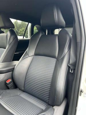 Balts Toyota RAV4 2019 Utena, ar dzinēja tilpumu 2.49 L un nobraukumu 178 tūkst. km par 23900 €, foto 42 vietnē AUTOMOTO.COM.LV