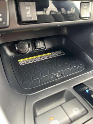 Balts Toyota RAV4 2019 Utena, ar dzinēja tilpumu 2.49 L un nobraukumu 178 tūkst. km par 23900 €, foto 45 vietnē AUTOMOTO.COM.LV