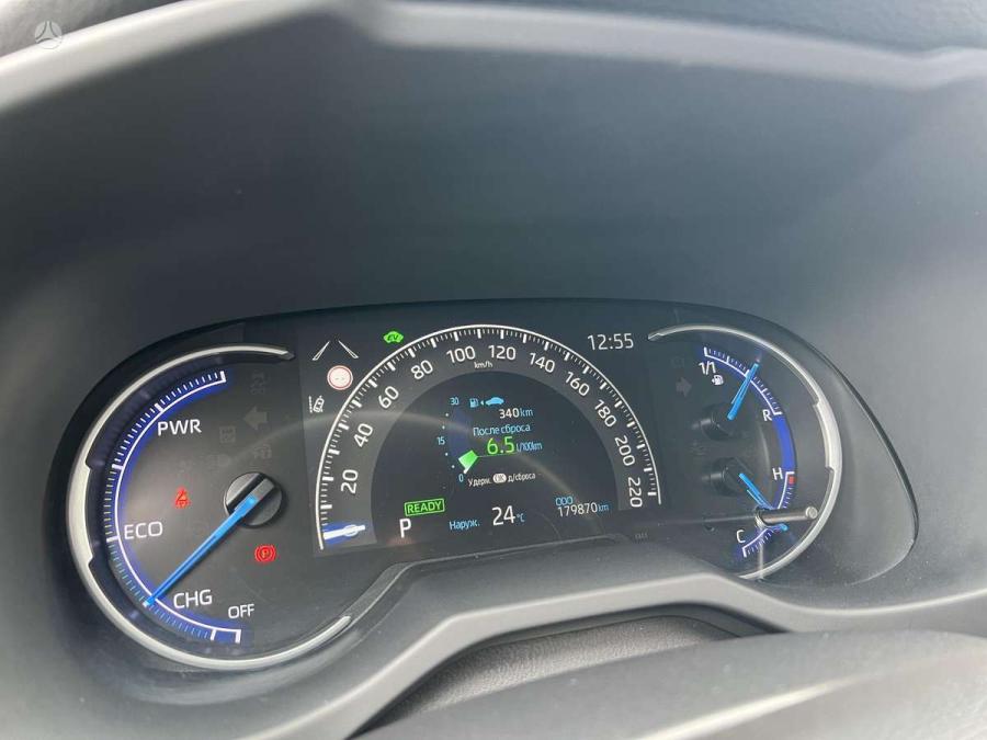 Balts Toyota RAV4 2019 Utena, ar dzinēja tilpumu 2.49 L un nobraukumu 178 tūkst. km par 23900 €, foto 51 vietnē AUTOMOTO.COM.LV
