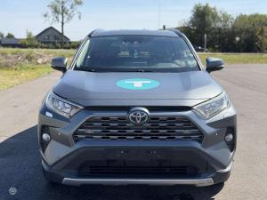 Balts Toyota RAV4 2019 Kauņa, ar dzinēja tilpumu 2.49 L un nobraukumu 1 tūkst. km par 13500 €, foto 3 vietnē AUTOMOTO.COM.LV