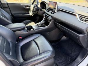 Balts Toyota RAV4 2019 Kauņa, ar dzinēja tilpumu 2.49 L un nobraukumu 1 tūkst. km par 13500 €, foto 11 vietnē AUTOMOTO.COM.LV
