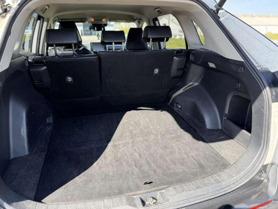 Balts Toyota RAV4 2019 Kauņa, ar dzinēja tilpumu 2.49 L un nobraukumu 1 tūkst. km par 13500 €, foto 14 vietnē AUTOMOTO.COM.LV