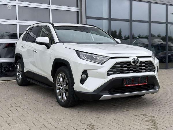 Balts Toyota RAV4 2019 Viļņa, ar dzinēja tilpumu 1.99 L un nobraukumu 100 tūkst. km par 24000 €, foto 6 vietnē AUTOMOTO.COM.LV