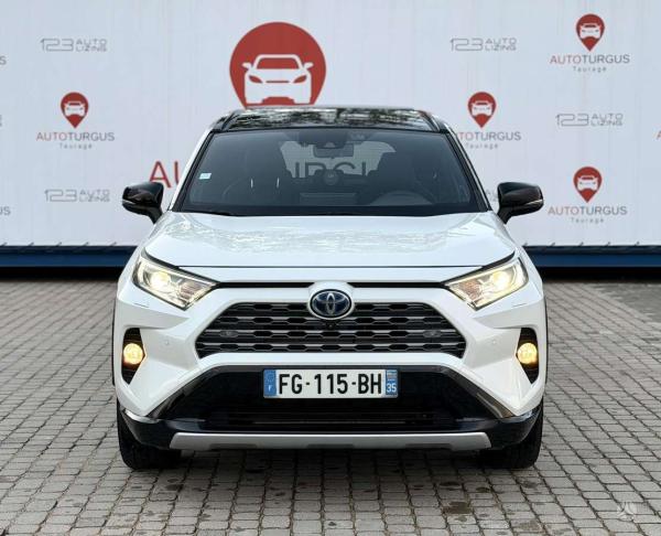 Balts Toyota RAV4 2019 Tauragė, ar dzinēja tilpumu 2.49 L un nobraukumu 149 tūkst. km par 24800 €, foto 6 vietnē AUTOMOTO.COM.LV