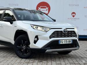 Белый Тойота РАВ 4 2019 в Таураге, объемом двигателя 2.49 л и пробегом 149 тыс. км за 24800 €, фото 13 на AUTOMOTO.COM.LV