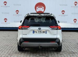 Белый Тойота РАВ 4 2019 в Таураге, объемом двигателя 2.49 л и пробегом 149 тыс. км за 24800 €, фото 25 на AUTOMOTO.COM.LV