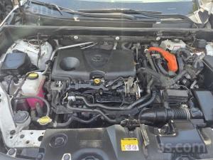 Balts Toyota RAV4 2019 Rīga, ar dzinēja tilpumu 2.50 L un nobraukumu 184 tūkst. km par 24900 €, foto 17 vietnē AUTOMOTO.COM.LV