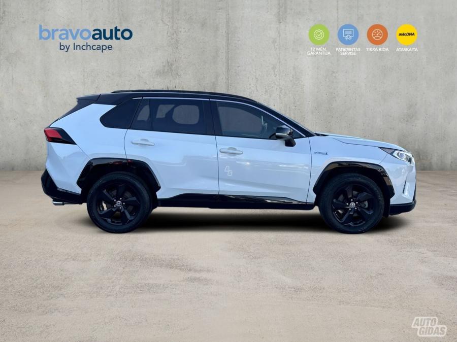 Белый Тойота РАВ 4 2019 в Каунас, объемом двигателя 2.50 л и пробегом 109 тыс. км за 26992 €, фото 7 на AUTOMOTO.COM.LV