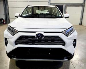 Balts Toyota RAV4 2020 Marijampole, ar dzinēja tilpumu 2.49 L un nobraukumu 360 tūkst. km par 18138 €, foto 2 vietnē AUTOMOTO.COM.LV