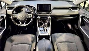 Balts Toyota RAV4 2020 Marijampole, ar dzinēja tilpumu 2.49 L un nobraukumu 360 tūkst. km par 18138 €, foto 10 vietnē AUTOMOTO.COM.LV