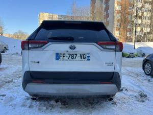 White Toyota RAV4 2020 in Vilnius, with an engine capacity of 2.50 L and mileage of 89 thousand km for 22500 €, photo 13 on AUTOMOTO.COM.LV