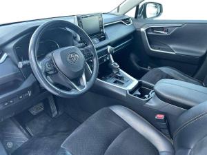 Balts Toyota RAV4 2020 Klaipėda, ar dzinēja tilpumu 1.99 L un nobraukumu 87 tūkst. km par 25900 €, foto 11 vietnē AUTOMOTO.COM.LV