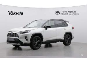 White Toyota RAV4 2020 in Vilnius, with an engine capacity of 2.49 L and mileage of 97 thousand km for 28900 €, photo  on AUTOMOTO.COM.LV