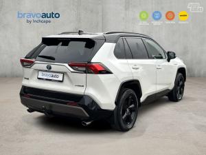 Balts Toyota RAV4 2020 Kauņa, ar dzinēja tilpumu 2.50 L un nobraukumu 132 tūkst. km par 27471 €, foto 5 vietnē AUTOMOTO.COM.LV