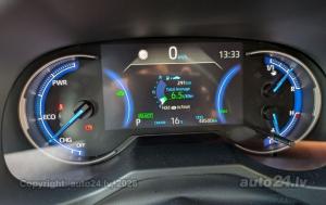 Balts Toyota RAV4 2020 Tallina, ar dzinēja tilpumu 2.50 L un nobraukumu 49 tūkst. km par 32000 €, foto 4 vietnē AUTOMOTO.COM.LV