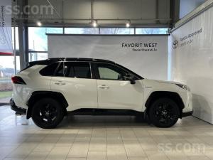 Белый Тойота РАВ 4 2020 в Вентспилс, объемом двигателя 2.50 л и пробегом 116 тыс. км за 30990 €, фото 4 на AUTOMOTO.COM.LV