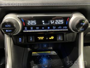 Белый Тойота РАВ 4 2020 в Вентспилс, объемом двигателя 2.50 л и пробегом 116 тыс. км за 30990 €, фото 18 на AUTOMOTO.COM.LV