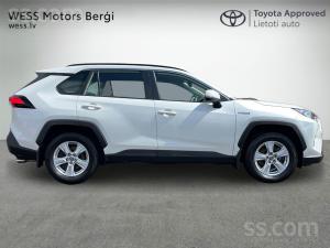 White Toyota RAV4 2020 in Riga, with an engine capacity of 2.50 L and mileage of 68 thousand km for 27990 €, photo 22 on AUTOMOTO.COM.LV