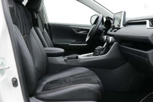 Balts Toyota RAV4 2020 Viļņa, ar dzinēja tilpumu 2.49 L un nobraukumu 128 tūkst. km par 29990 €, foto 10 vietnē AUTOMOTO.COM.LV