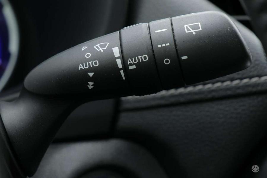 Balts Toyota RAV4 2020 Viļņa, ar dzinēja tilpumu 2.49 L un nobraukumu 128 tūkst. km par 29990 €, foto 28 vietnē AUTOMOTO.COM.LV