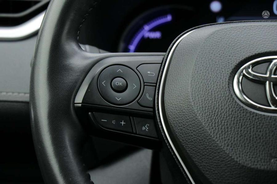 Balts Toyota RAV4 2020 Viļņa, ar dzinēja tilpumu 2.49 L un nobraukumu 128 tūkst. km par 29990 €, foto 29 vietnē AUTOMOTO.COM.LV