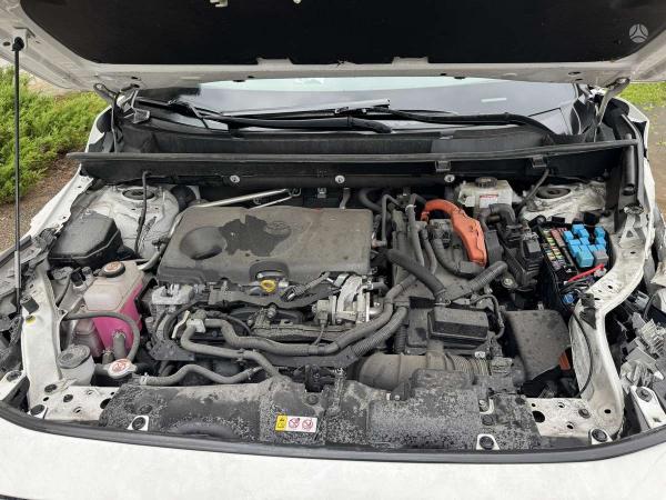 Balts Toyota RAV4 2020 Gargždai, ar dzinēja tilpumu 2.49 L un nobraukumu 153 tūkst. km par 9999 €, foto 10 vietnē AUTOMOTO.COM.LV