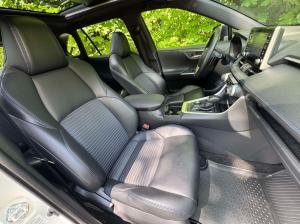 Balts Toyota RAV4 2020 Kauņa, ar dzinēja tilpumu 2.50 L un nobraukumu 143 tūkst. km par 27950 €, foto 14 vietnē AUTOMOTO.COM.LV