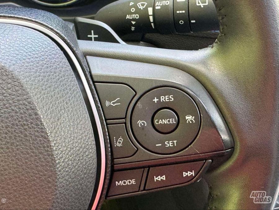 Balts Toyota RAV4 2020 Kauņa, ar dzinēja tilpumu 2.50 L un nobraukumu 143 tūkst. km par 27950 €, foto 20 vietnē AUTOMOTO.COM.LV