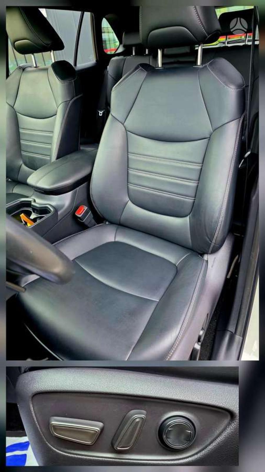 White Toyota RAV4 2020 in Siauliai, with an engine capacity of 2.50 L and mileage of 230 thousand km for 22400 €, photo 27 on AUTOMOTO.COM.LV
