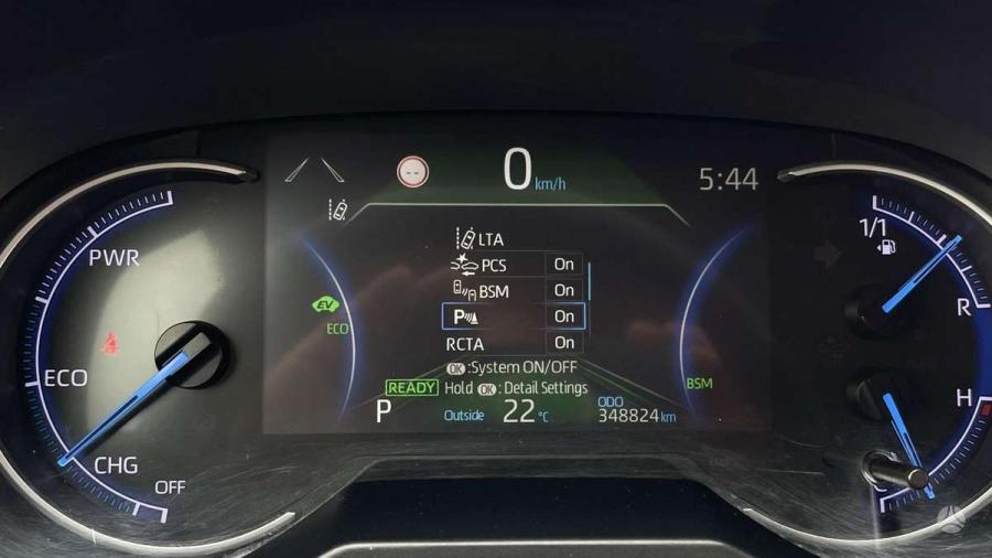 Balts Toyota RAV4 2020 Marijampole, ar dzinēja tilpumu 2.49 L un nobraukumu 349 tūkst. km par 18800 €, foto 17 vietnē AUTOMOTO.COM.LV