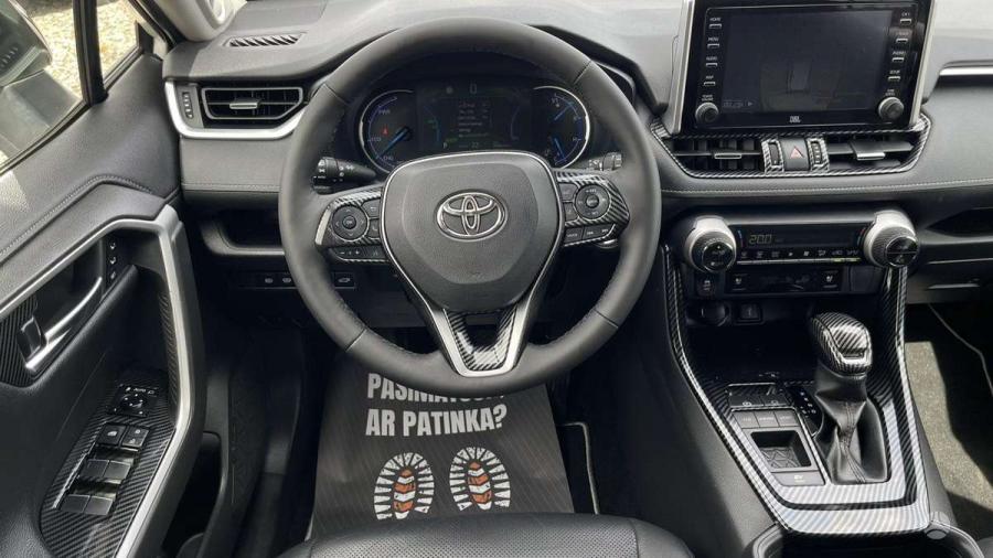Balts Toyota RAV4 2020 Marijampole, ar dzinēja tilpumu 2.49 L un nobraukumu 349 tūkst. km par 18800 €, foto 32 vietnē AUTOMOTO.COM.LV