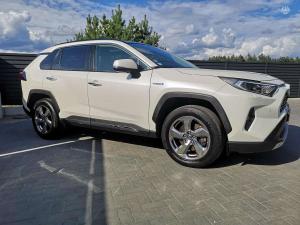 Balts Toyota RAV4 2020 Viļņa, ar dzinēja tilpumu 2.49 L un nobraukumu 180 tūkst. km par 23700 €, foto 4 vietnē AUTOMOTO.COM.LV