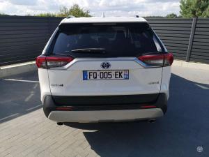 Balts Toyota RAV4 2020 Viļņa, ar dzinēja tilpumu 2.49 L un nobraukumu 180 tūkst. km par 23700 €, foto 8 vietnē AUTOMOTO.COM.LV