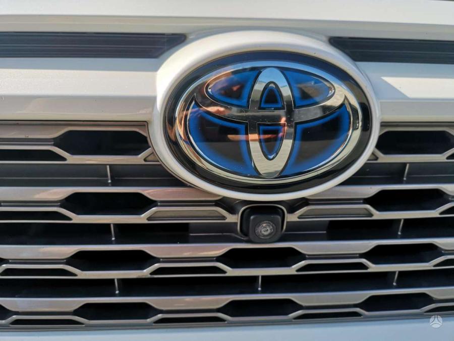 Balts Toyota RAV4 2020 Viļņa, ar dzinēja tilpumu 2.49 L un nobraukumu 180 tūkst. km par 23700 €, foto 31 vietnē AUTOMOTO.COM.LV