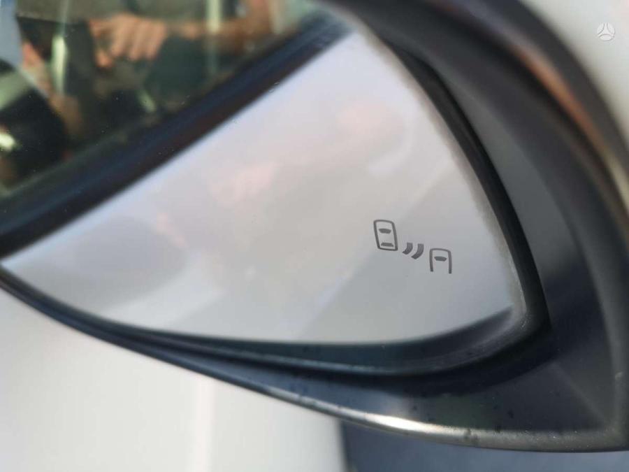 Balts Toyota RAV4 2020 Viļņa, ar dzinēja tilpumu 2.49 L un nobraukumu 180 tūkst. km par 23700 €, foto 36 vietnē AUTOMOTO.COM.LV