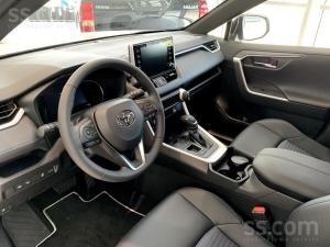 Balts Toyota RAV4 2020 Rīga, ar dzinēja tilpumu 2.50 L un nobraukumu 35 tūkst. km par 32000 €, foto 7 vietnē AUTOMOTO.COM.LV