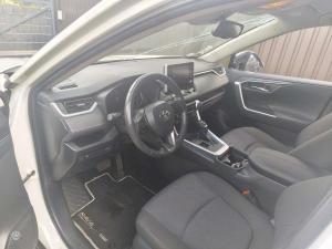 Balts Toyota RAV4 2020 Kauņa, ar dzinēja tilpumu 2.49 L un nobraukumu 90 tūkst. km par 10200 €, foto 10 vietnē AUTOMOTO.COM.LV