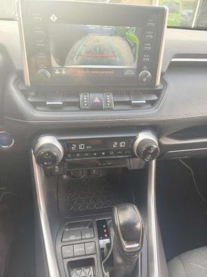Balts Toyota RAV4 2020 Kauņa, ar dzinēja tilpumu 2.49 L un nobraukumu 90 tūkst. km par 10200 €, foto 11 vietnē AUTOMOTO.COM.LV